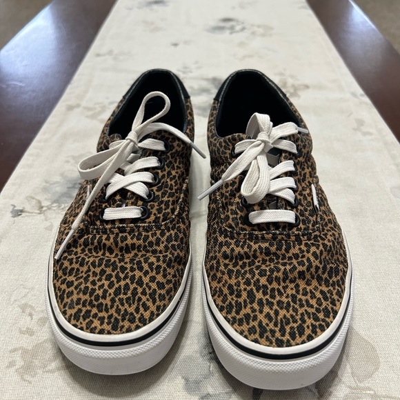 Vans | Shoes | Vans Womens Leopard Print Laceup Sneakers Size 8 | Poshmark